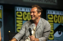 Drake’s Philanthropy: Giving Back in a Big Way - Stars Doing Good